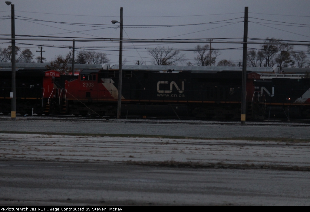 CN 2303